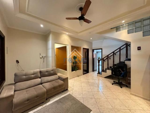 Casa para venda em Vila Jeriva em Várzea Paulista São Paulo de 177.00m² com 3 Quartos, 1 Suíte e 2 Garagens
