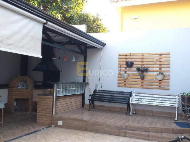 Casa para venda em Vila João Jorge em Campinas São Paulo de 250.00m² com 3 Quartos, 1 Suíte e 2 Garagens