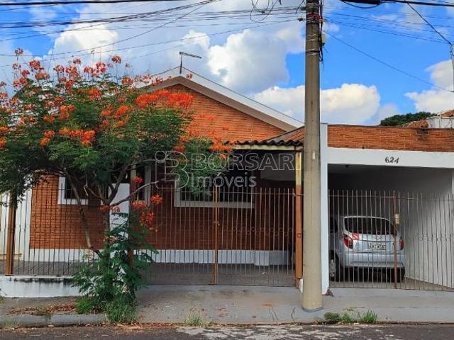 Casa para venda em Vila José Bonifácio em Araraquara São Paulo de 159.00m² com 4 Quartos e 2 Garagens
