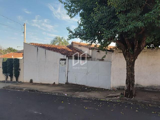 Casa para venda em Vila José Bonifácio em Araraquara São Paulo de 108.00m² com 1 Quarto e 2 Garagens