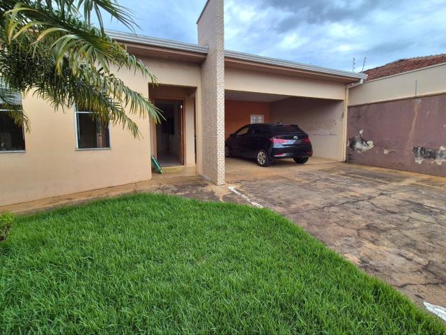 Casa para venda em Vila José Bonifácio em Araraquara São Paulo de 128.00m² com 3 Quartos, 1 Suíte e 2 Garagens