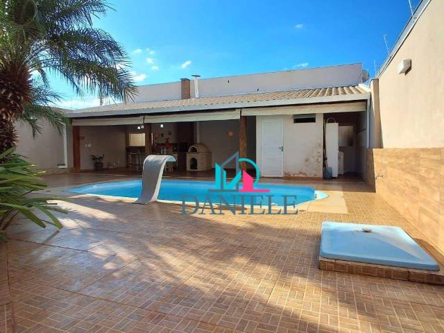 Casa para venda em Vila José Bonifácio em Araraquara São Paulo de 182.00m² com 2 Quartos, 1 Suíte e 2 Garagens