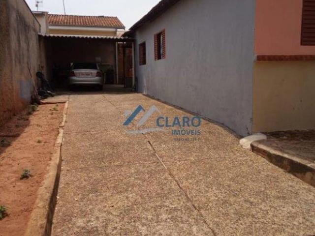 Casa para venda em Vila Lemos de 312.00m² com 2 Quartos e 3 Garagens