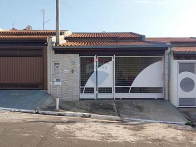 Casa para venda em Vila Letônia de 114.28m² com 2 Quartos, 1 Suite e 2 Garagens