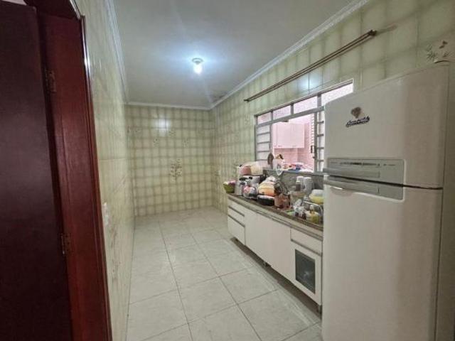 Casa para venda em Vila Linópolis I de 202.00m² com 3 Quartos e 2 Garagens