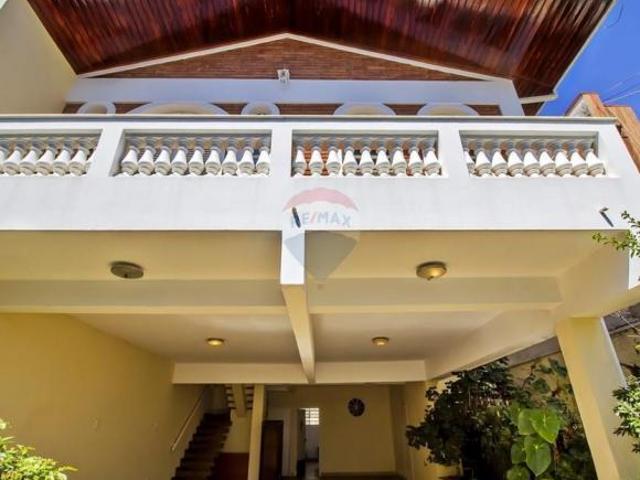 Casa para venda em Vila Liberdade de 200.00m² com 5 Quartos, 3 Suites e 3 Garagens