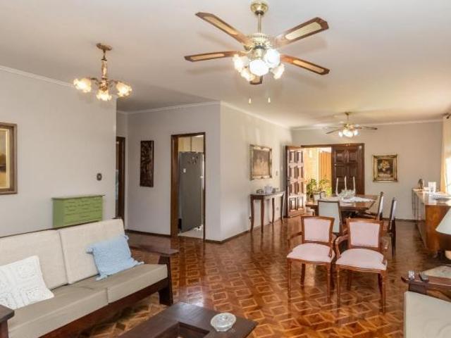 Casa para venda em Vila Madalena com 3 quartos, 245m²