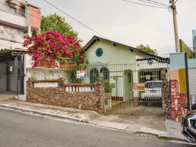 Casa para venda em Vila Madalena com 2 quartos, sendo 1 suíte, 110m²