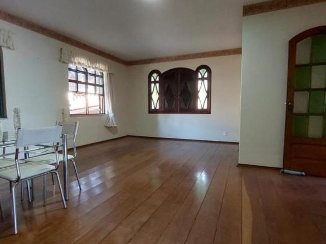 Casa para venda em Vila Martins, Varginha