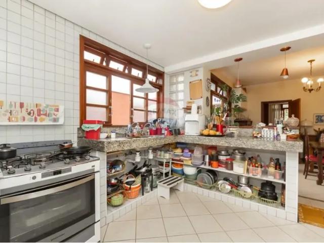 Casa para venda em Vila Mariana com 3 quartos, 260m²