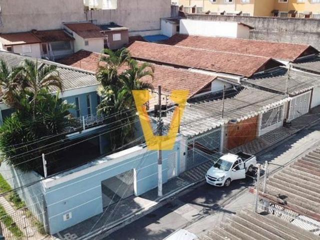 Casa para venda em Vila Mazzei com 3 quartos, sendo 1 suíte, 200m²