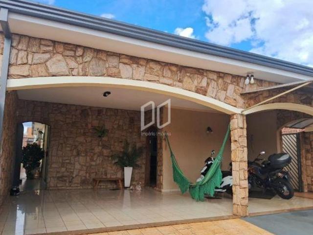 Casa para venda em Vila Melhado de 296.00m² com 3 Quartos, 2 Suites e 6 Garagens