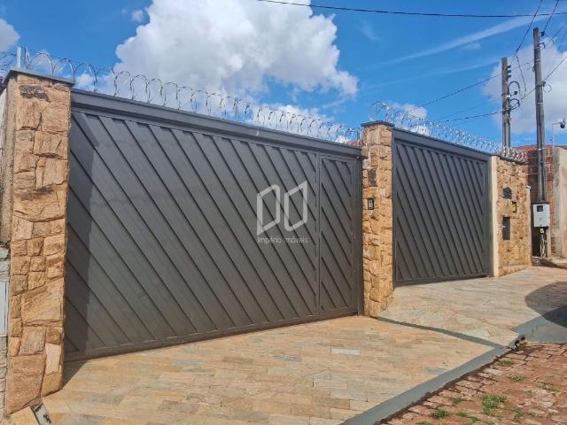 Casa para venda em Vila Melhado em Araraquara São Paulo de 296.00m² com 3 Quartos, 2 Suítes e 6 Garagens