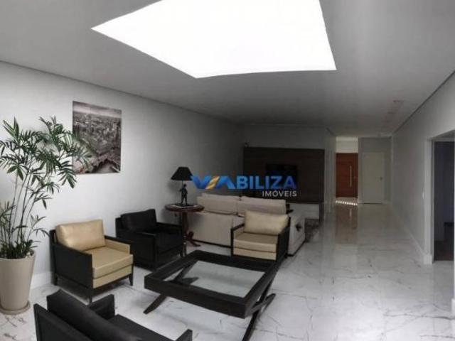 Casa para venda em Vila Milton de 423.00m² com 3 Quartos e 10 Garagens