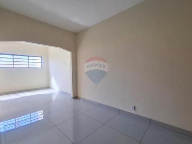 Casa para venda em Vila Monte Alegre de 102.00m² com 2 Quartos, 1 Suite e 2 Garagens