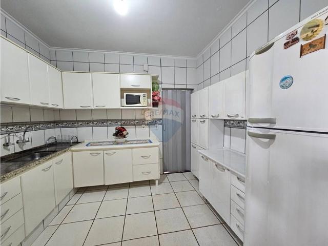 Casa para venda em Vila Monte Alegre em Ribeirão Preto São Paulo de 156.00m² com 4 Quartos e 6 Garagens