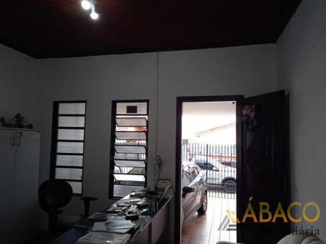 Casa para venda em Vila Monteiro de 472.00m² com 3 Quartos e 1 Suite