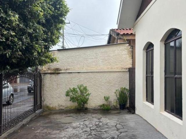 Casa para venda em Vila Mollon Iv de 124.00m² com 3 Quartos e 3 Garagens