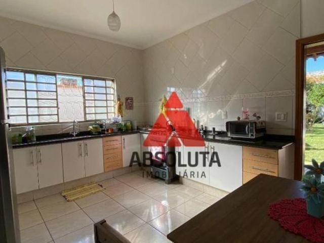 Casa para venda em Vila Mollon Iv de 231.00m² com 3 Quartos, 1 Suite e 3 Garagens