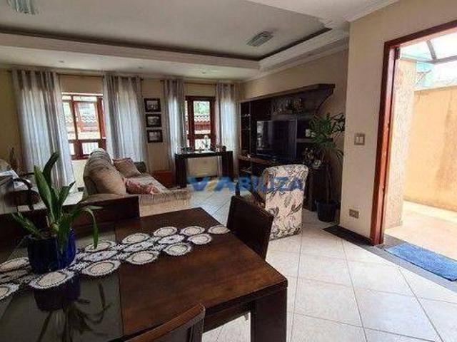 Casa para venda em Vila Moreira de 198.00m² com 4 Quartos e 4 Garagens