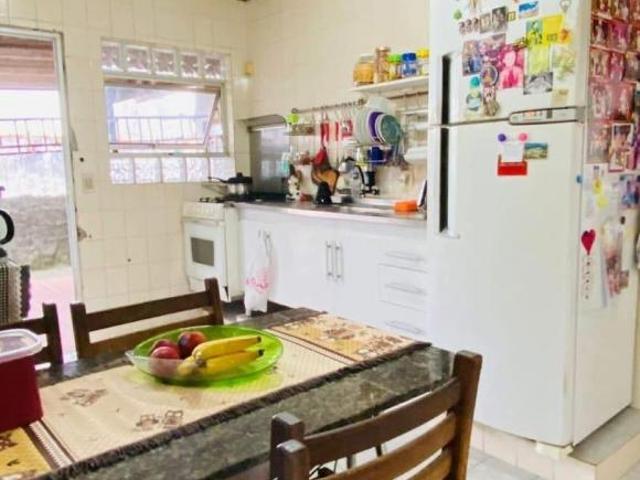 Casa para venda em Vila Natal de 164.14m² com 3 Quartos e 4 Garagens