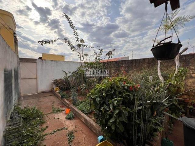 Casa para venda em Vila Nossa Senhora Aparecida, Uberaba