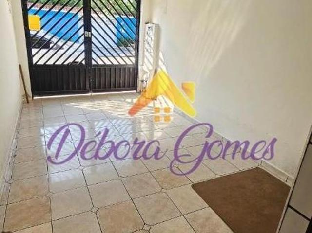 Casa para venda em Vila Nossa Senhora De Fátima de 122.00m² com 3 Quartos, 1 Suite e 1 Garagem