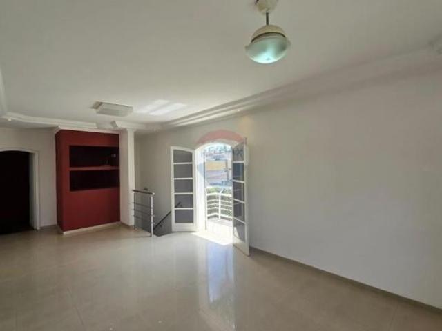 Casa para venda em Vila Nossa Senhora De Fátima de 236.37m² com 4 Quartos, 1 Suite e 5 Garagens