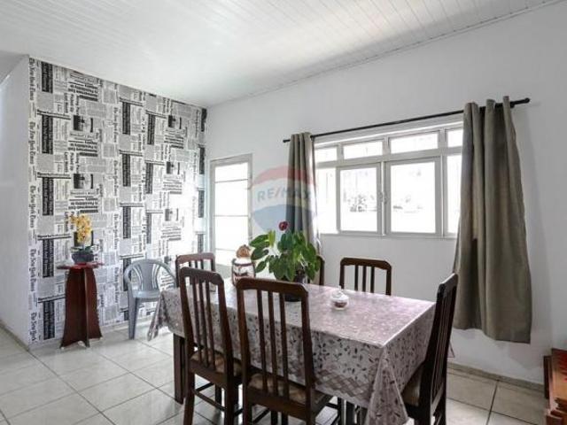 Casa para venda em Vila Nova Aparecida de 200.00m² com 3 Quartos, 1 Suite e 3 Garagens