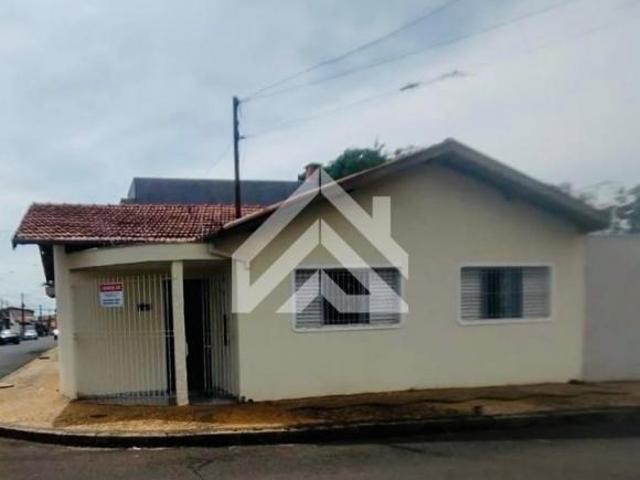 Casa para venda em Vila Nova de 150.00m² com 3 Quartos e 2 Garagens