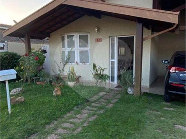 Casa para venda em Vila Nova de 232.00m² com 3 Quartos, 1 Suite e 4 Garagens