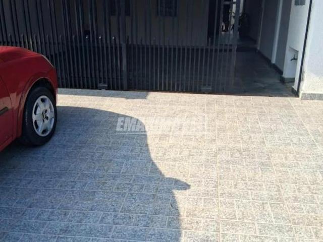 Casa para venda em Vila Nova Sorocaba de 121.00m² com 2 Quartos e 2 Garagens