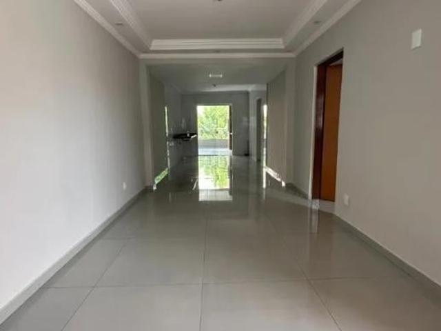 Casa para venda em Vila Nova Sorocaba de 347.00m² com 3 Quartos, 1 Suite e 2 Garagens