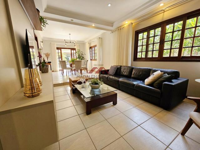Casa para venda em Vila Oliveira em Mogi Das Cruzes São Paulo de 270.00m² com 3 Quartos, 1 Suíte e 4 Garagens
