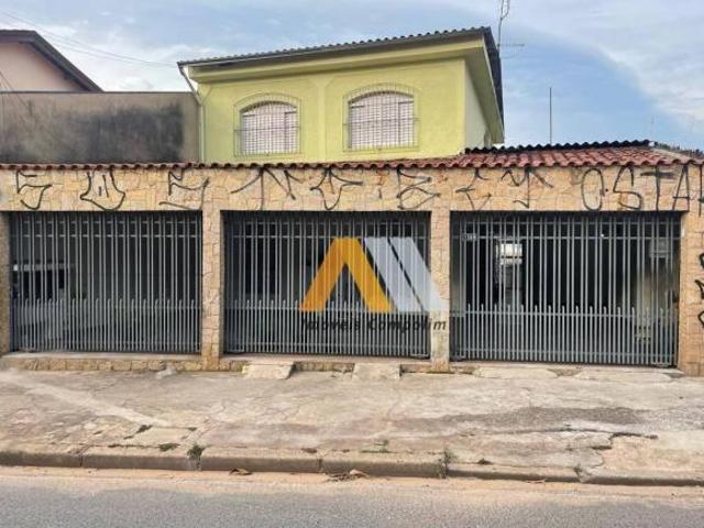 Casa para venda em Vila Olímpia de 200.00m² com 3 Quartos e 4 Garagens