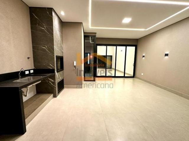 Casa para venda em Vila Omar de 115.00m² com 3 Quartos, 1 Suite e 2 Garagens