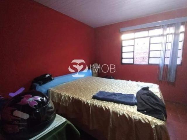 Casa para venda em Vila Paraíso de 156.00m² com 5 Quartos e 1 Suite