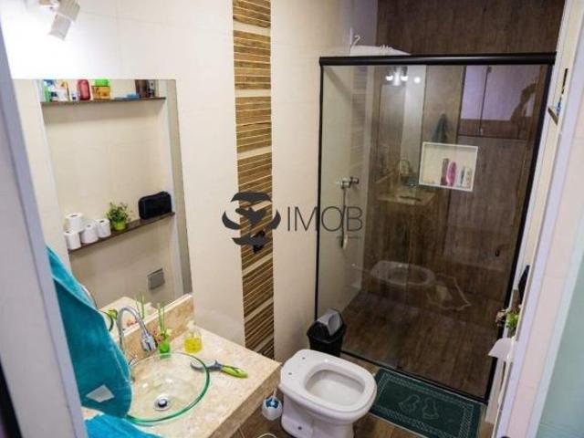 Casa para venda em Vila Paraíso de 299.00m² com 2 Quartos, 2 Suites e 4 Garagens