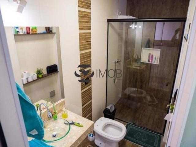 Casa para venda em Vila Paraíso de 299.00m² com 2 Quartos, 2 Suites e 4 Garagens