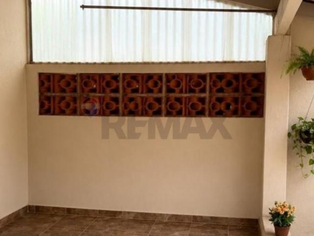 Casa para venda em Vila Paulista de 90.00m² com 1 Quarto e 1 Garagem