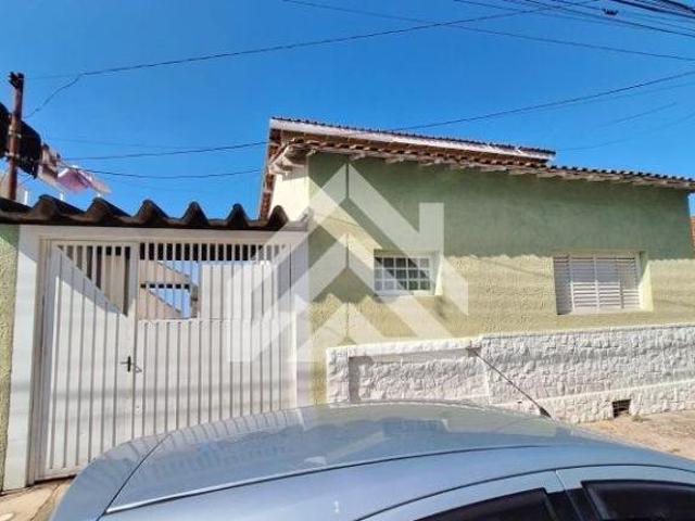 Casa para venda em Vila Paulista de 180.00m² com 2 Quartos e 2 Garagens