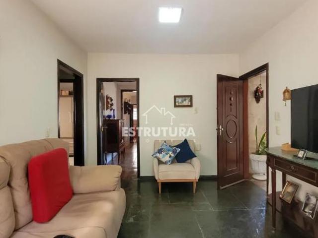 Casa para venda em Vila Paulista de 248.00m² com 4 Quartos e 1 Garagem