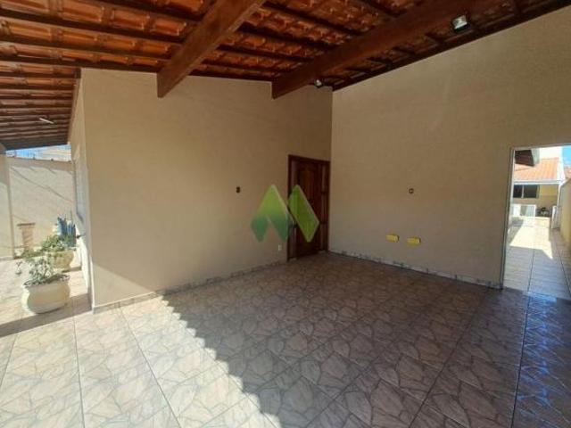 Casa para venda em Vila Pinheiro Machado de 253.00m² com 3 Quartos, 1 Suite e 2 Garagens