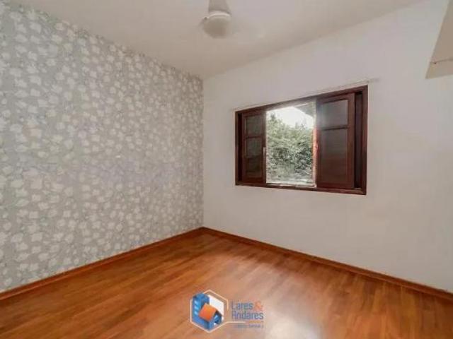 Casa para venda em Vila Pompéia com 4 quartos, sendo 4 suítes, 231m²