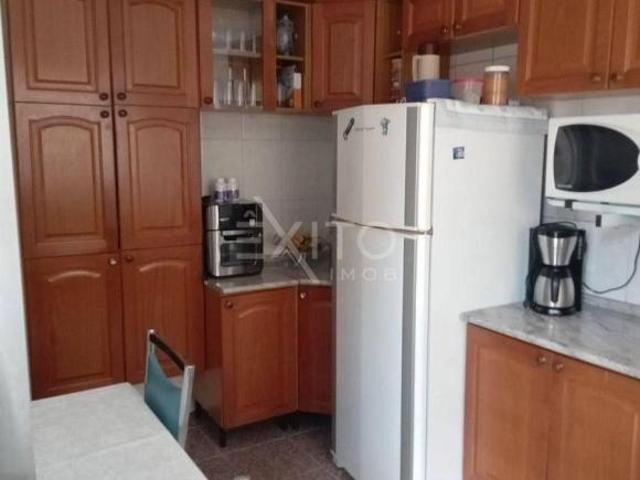 Casa para venda em Vila Popular de 160.00m² com 3 Quartos, 1 Suite e 2 Garagens