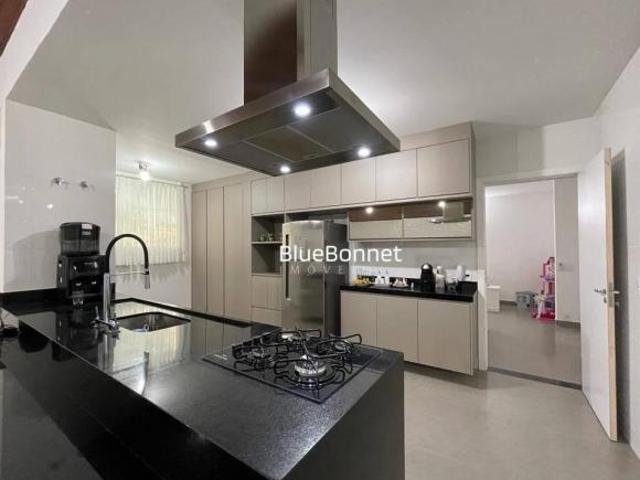 Casa para venda em Vila Progresso de 219.00m² com 4 Quartos, 2 Suites e 3 Garagens