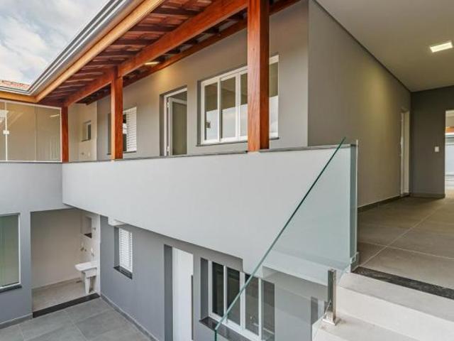 Casa para venda em Vila Proost de Souza com 3 quartos, sendo 3 suítes, 151m²