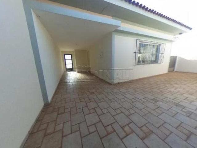 Casa para venda em Vila Prado de 193.00m² com 3 Quartos e 4 Garagens