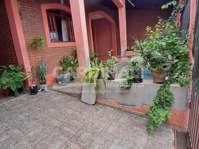 Casa para venda em Vila Prado em São Carlos São Paulo de 200.00m² com 3 Quartos, 1 Suíte e 2 Garagens