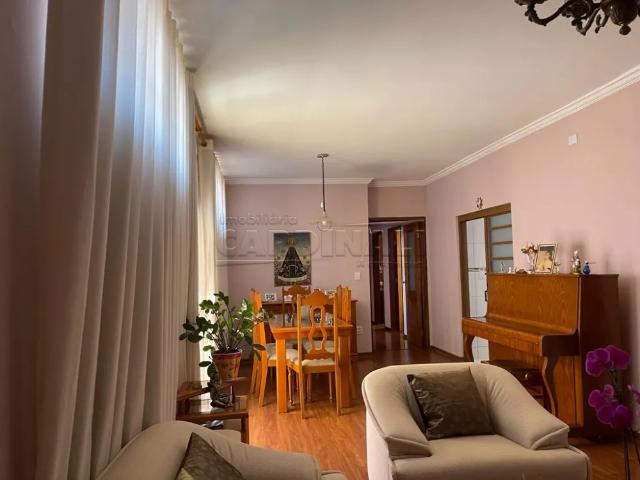 Casa para venda em Vila Prado em São Carlos São Paulo de 239.00m² com 3 Quartos, 1 Suíte e 2 Garagens